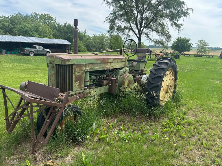 PUBLIC FARM EQUIPMENT, SHOP, BEER ADVERTISING AUCTION, OWNERS; LYNN AND ...